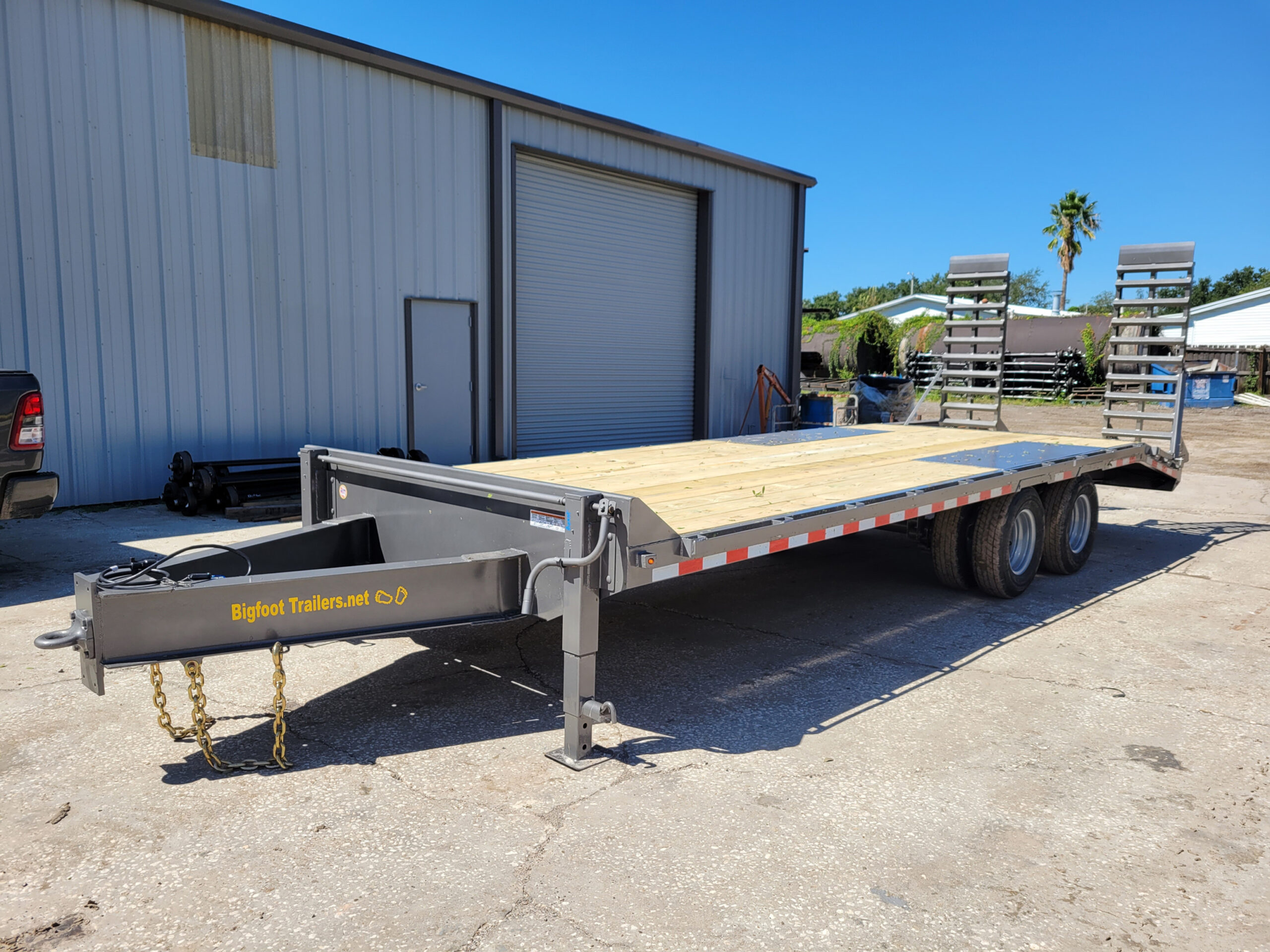 SUPER BEAST 25.9K Deckover | Newly Built Bumper Pull Trailers