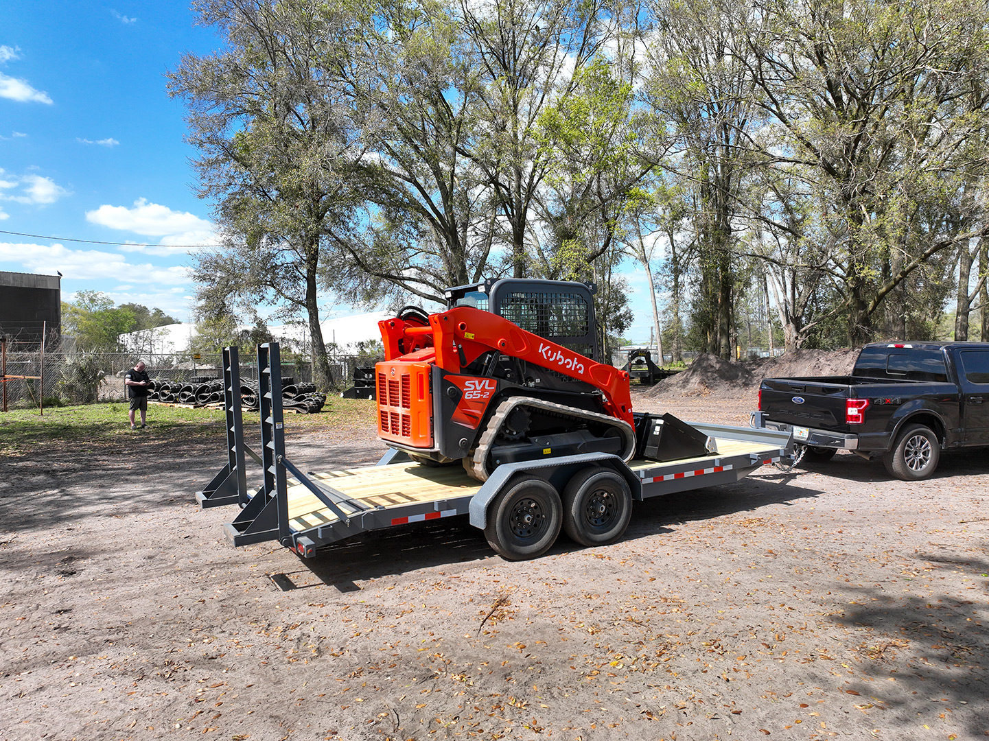 Top Rated 14K Equipment Trailers | Hauling Large & Heavy Items