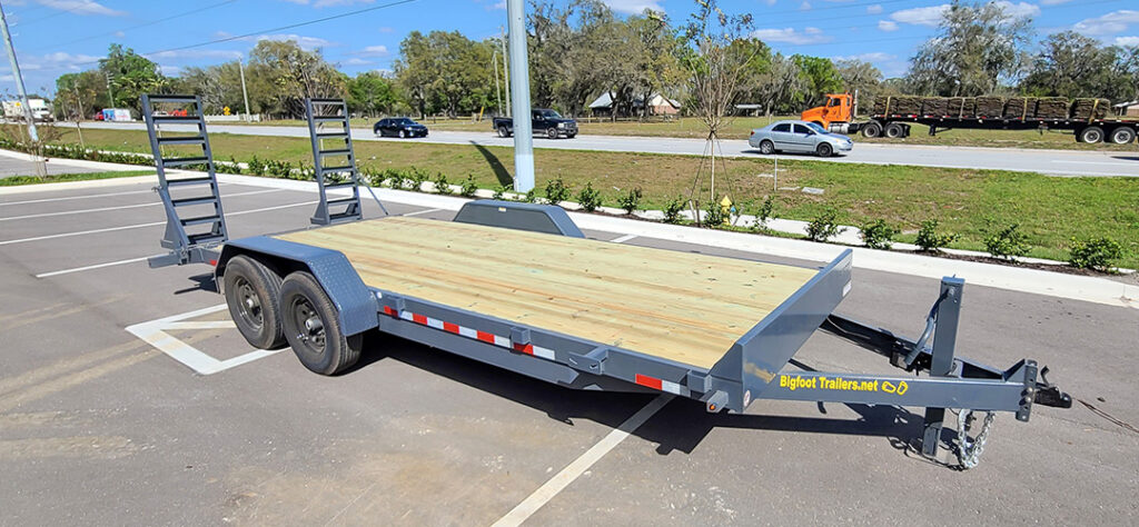 Quality Bumper Pull Trailers | Equipment, Deckover & More Trailers